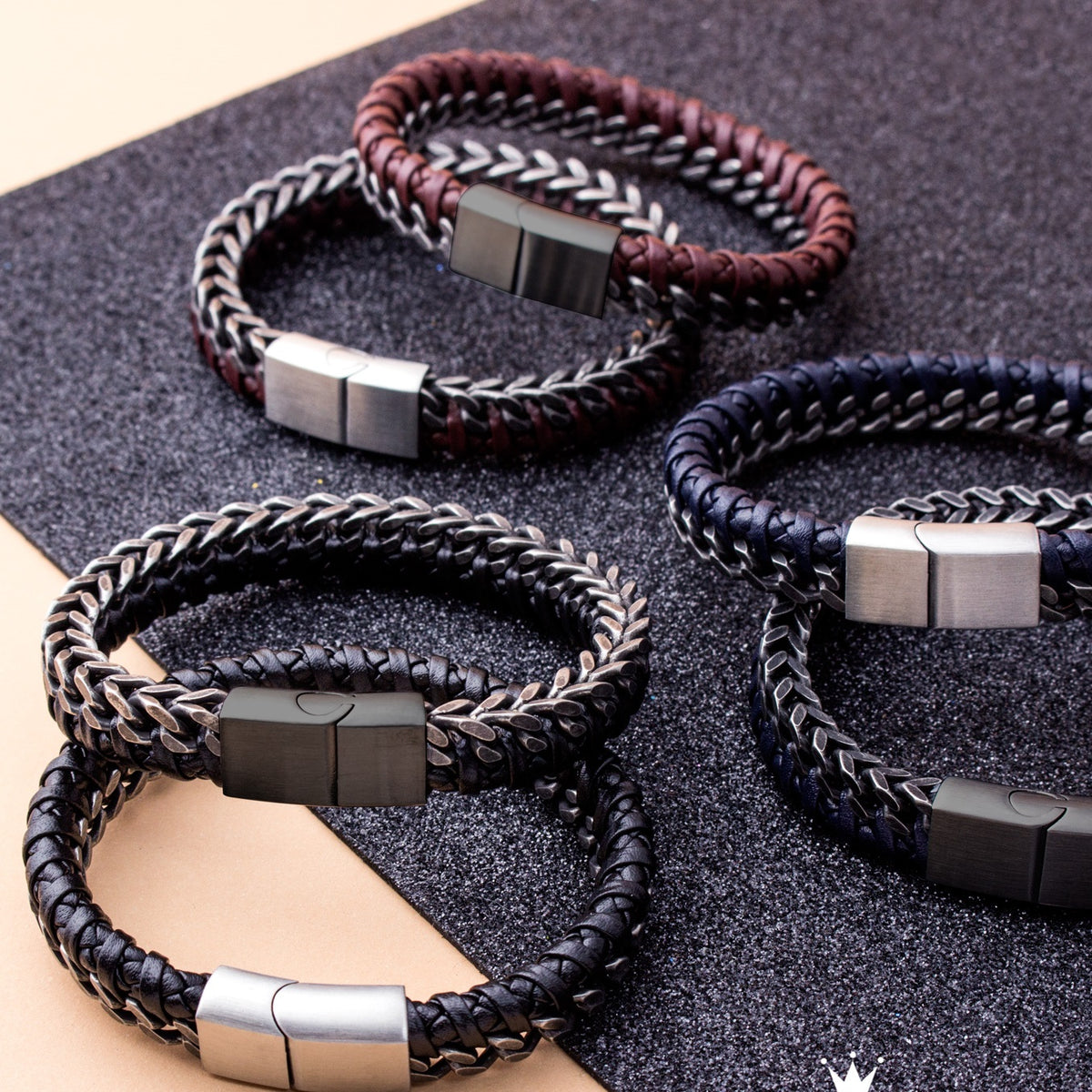 Why Stainless Steel Bracelets Are The Best Gifts For Men? | Monera ...
